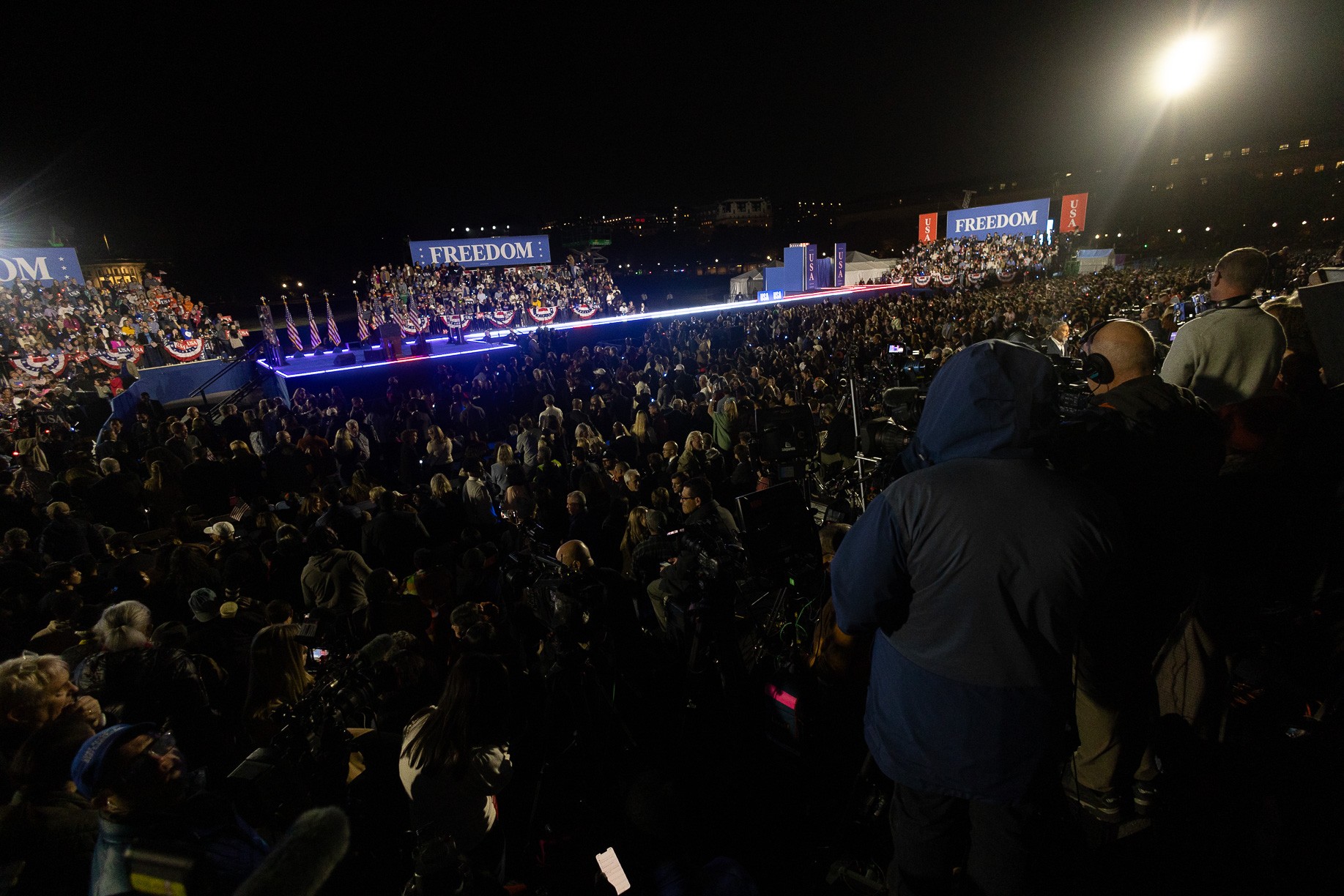 Kamala Harris Delivers Rousing Speech In D.C., Rallying Supporters For ...